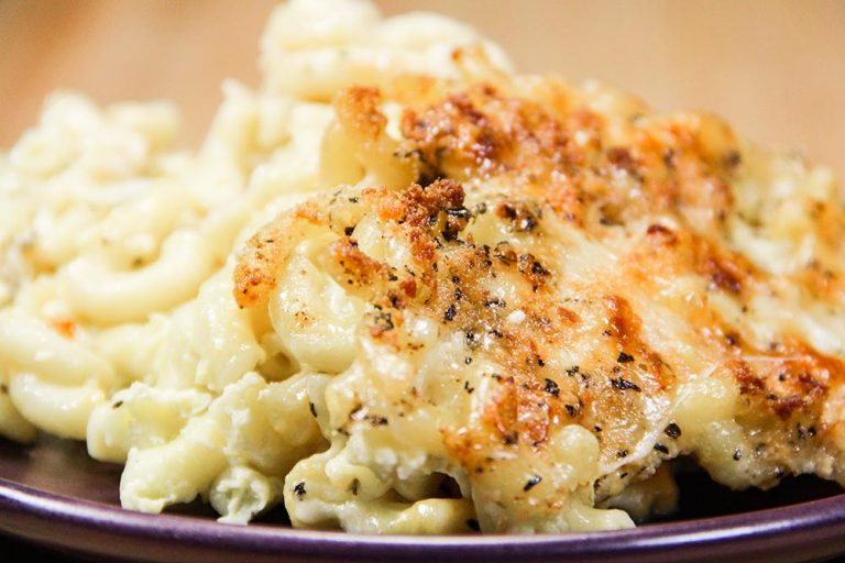 The Ultimate Dutch Oven Macaroni & Cheese Recipe