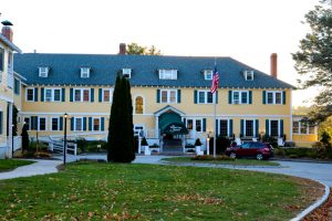 Visiting the Bethel Inn Resort & Common Area in Bethel, Maine